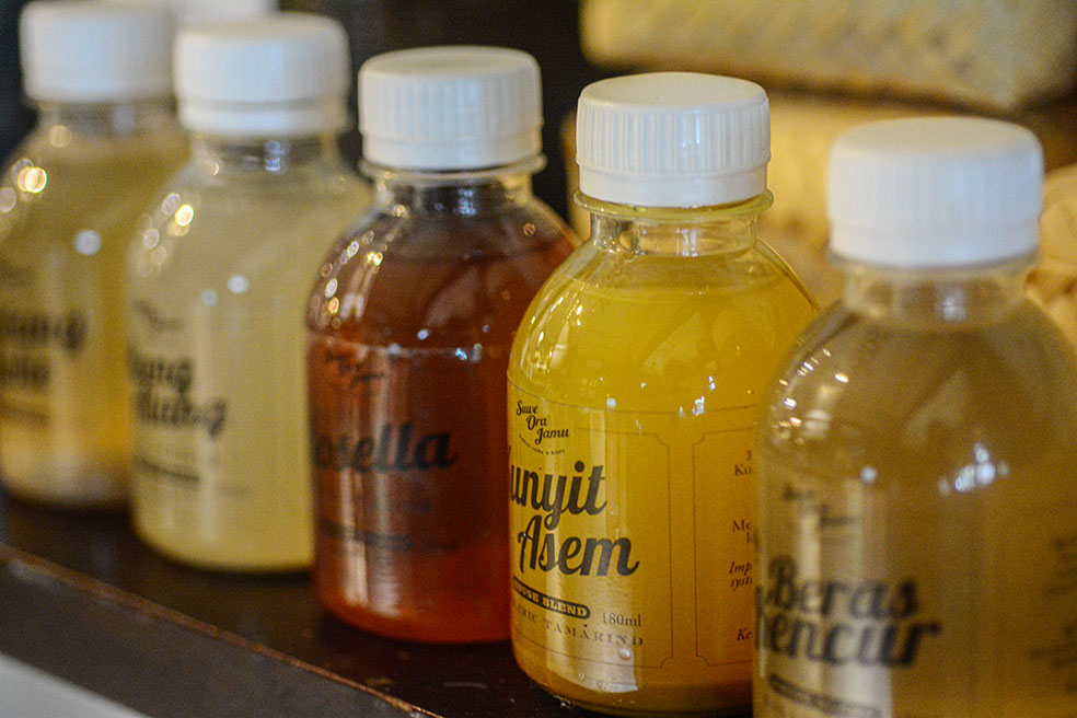 Jamu, Racikan Alami Jaga Kesehatan - Kelanamakan.com